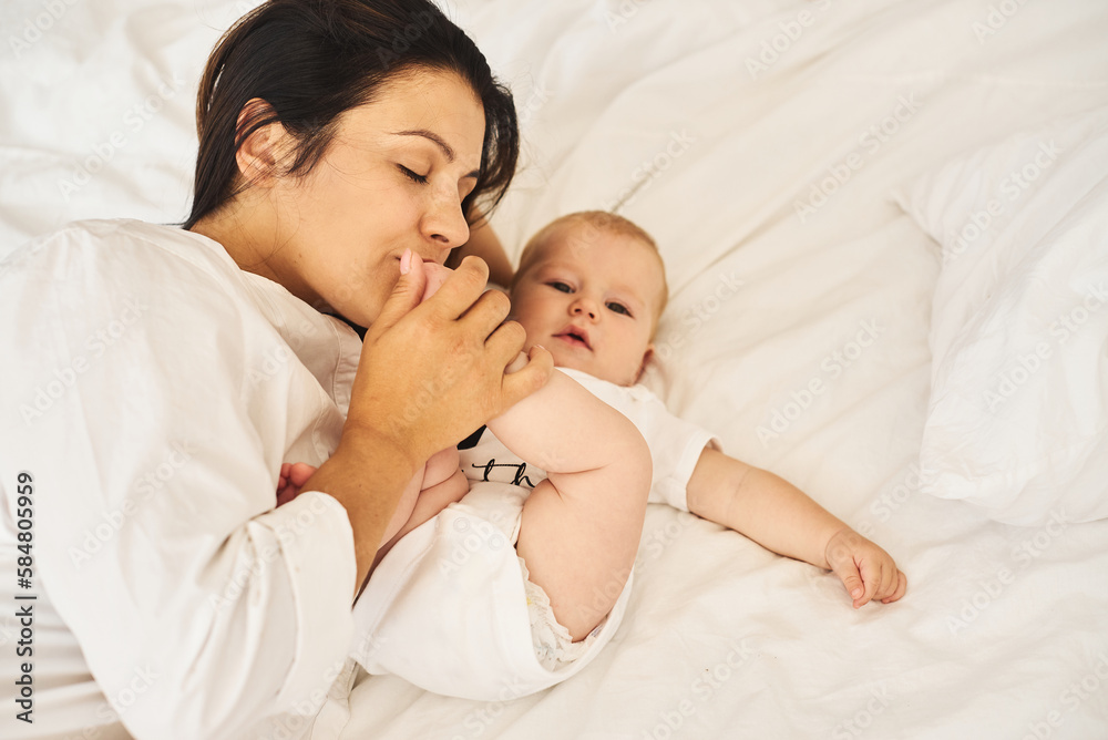 Motherhood: A Special Bond with Unconditional Love - vinverse